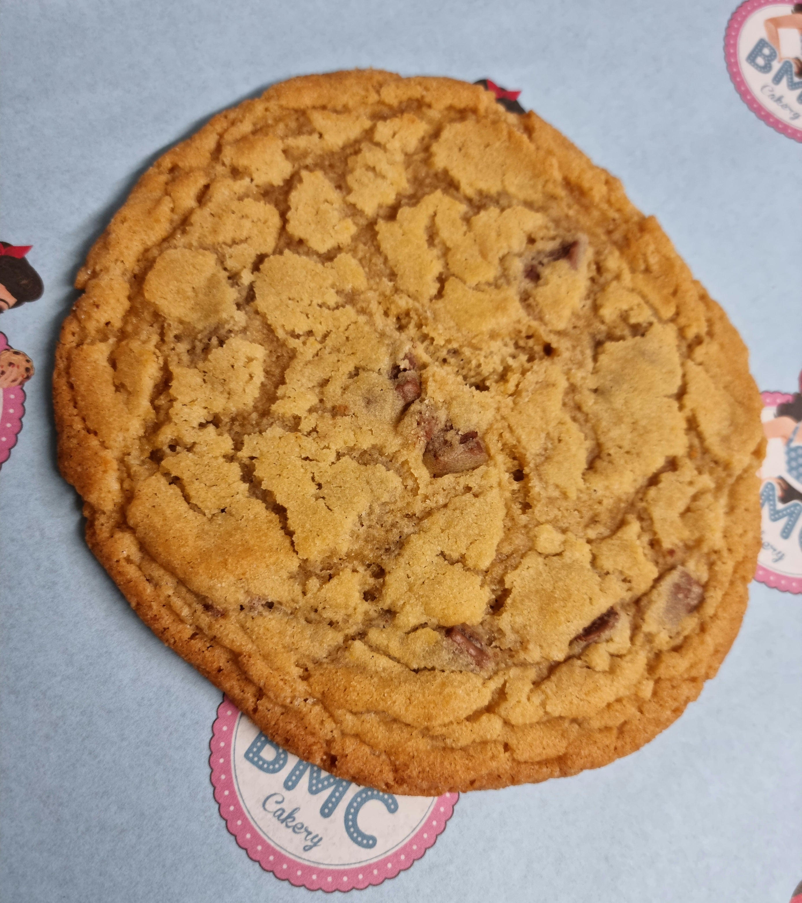 Milk Chocolate Chunk Cookie – BMC Cakery