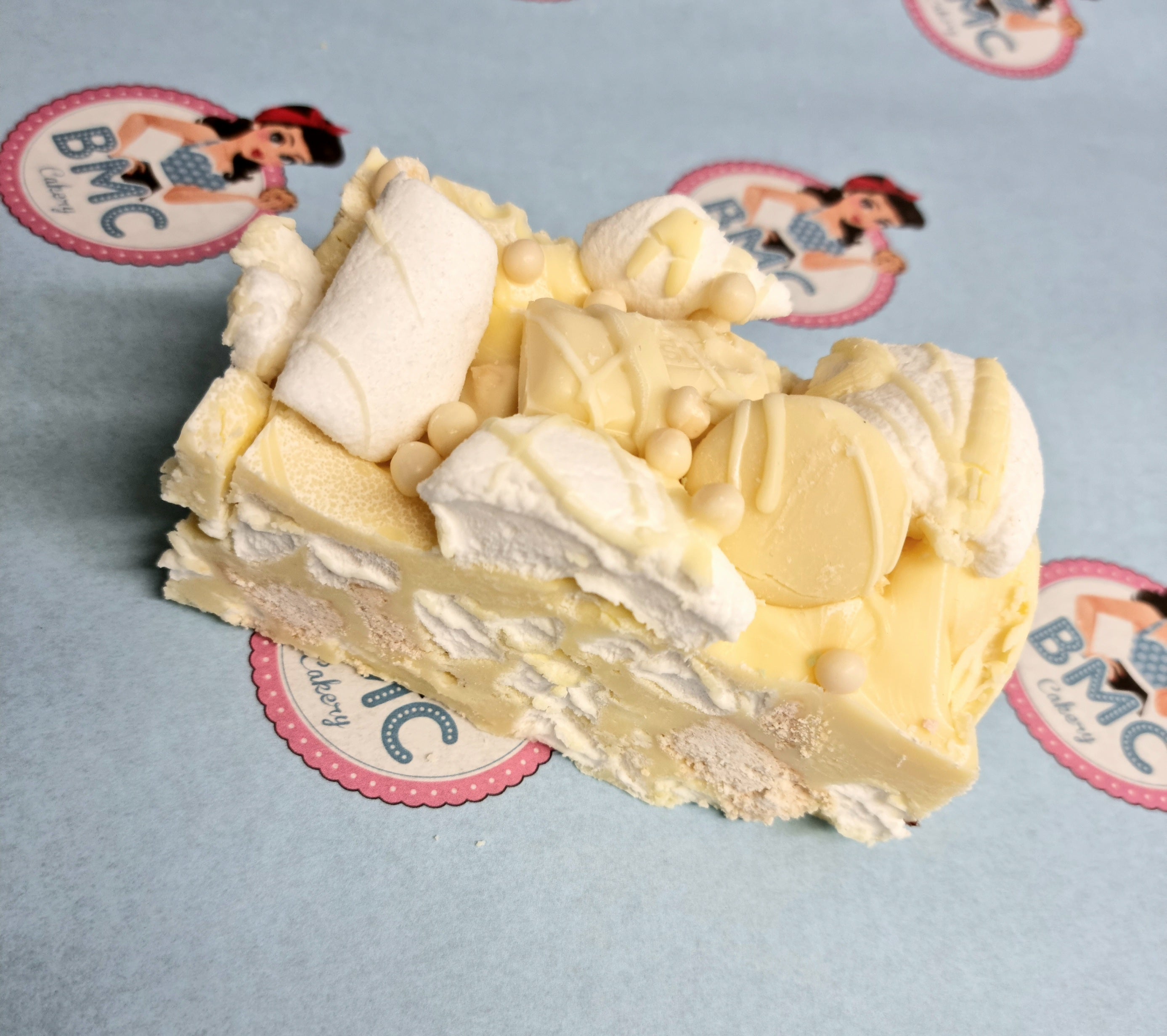 White Chocolate Rocky Road – BMC Cakery