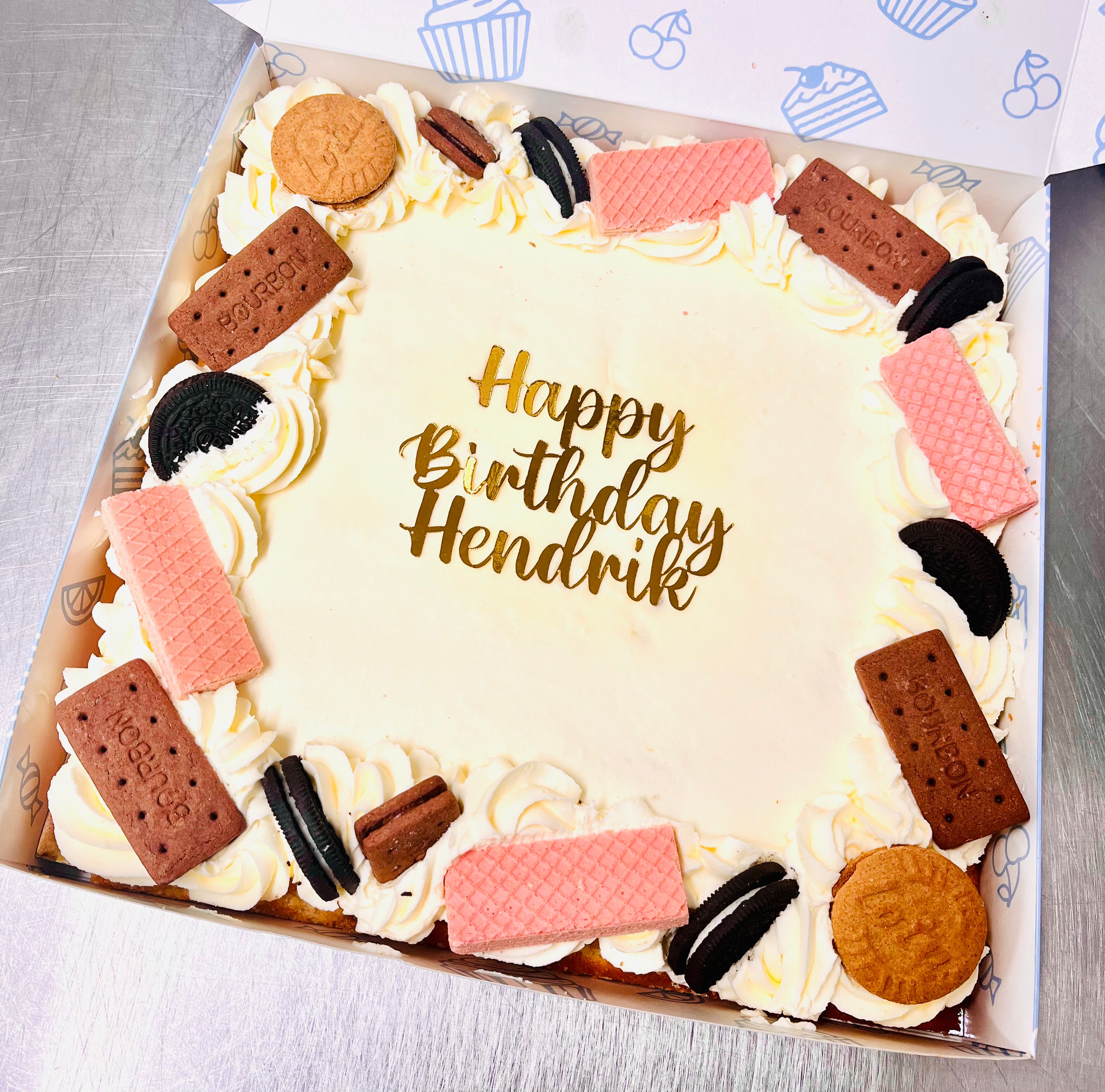 Decorated Sponge Slabs – BMC Cakery