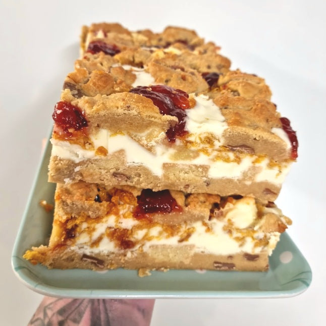 Double Up Cookie Bar – BMC Cakery